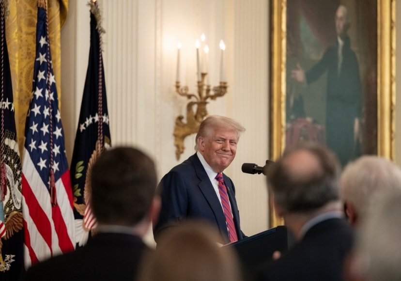 Трамп не розуміє, чому Україна і РФ не можуть домовитись про закінчення ...
